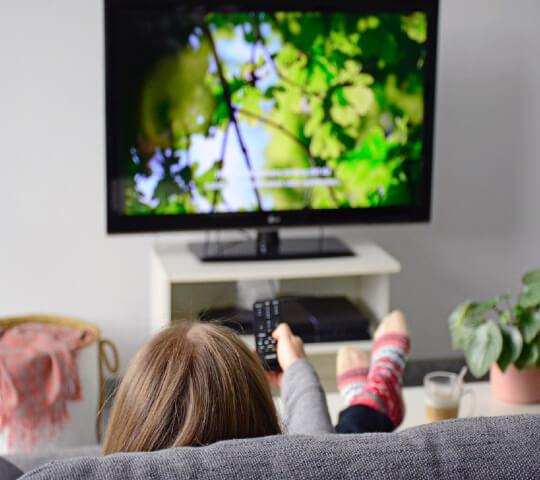 Tus hijos SÍ pueden aprender de la televisión | Naranxadul